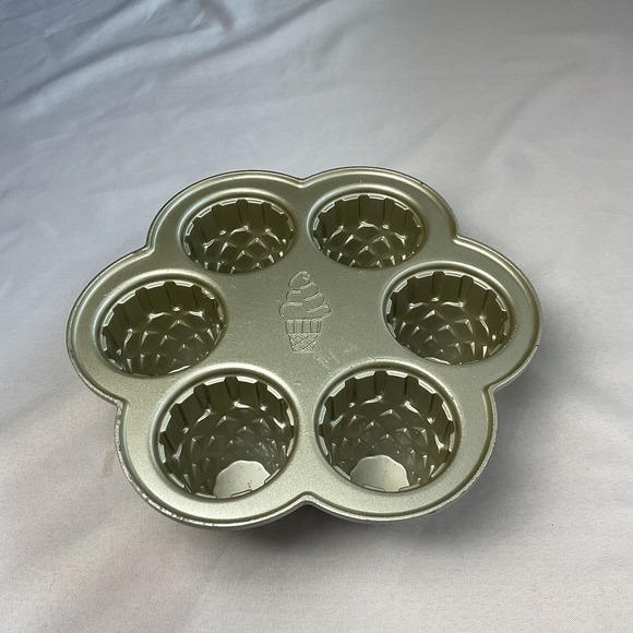 Nordic Ware | Kitchen | Nordic Ware Ice Cream Cone Cupcake Pan 45 Cups ...